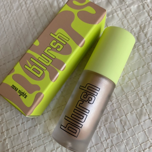 Made by Mitchell | Makeup | Made By Mitchell Blursh Liquid Highlighter ...
